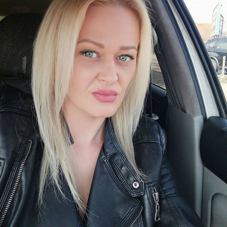 Codruța Cerva și Mălin Bot și-au adresat cuvinte grele la mitingul din ...