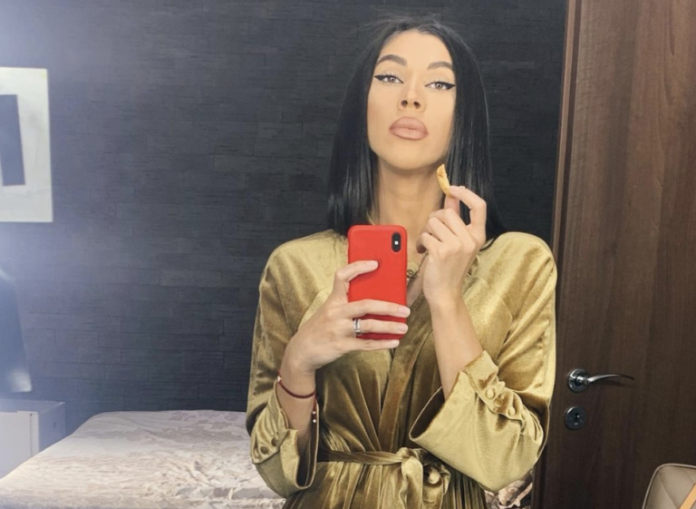 Raluca lui Pepe nu era „sfânta soție” în care a pozat ani la rând. Ies ...