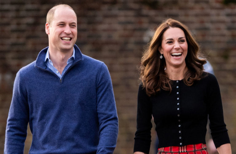 William și Kate, „baroni imobiliari” în Țara Galilor. Regina a fost ...