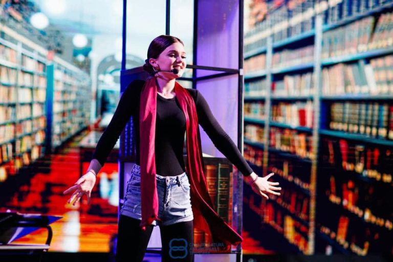 Cum a ajuns să facă muzică Maya Giotea, românca ce a obținut cel mai ...