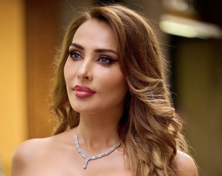 Iulia Vântur, vacanță la Madrid cu „pachețelul” de mâncare din România ...